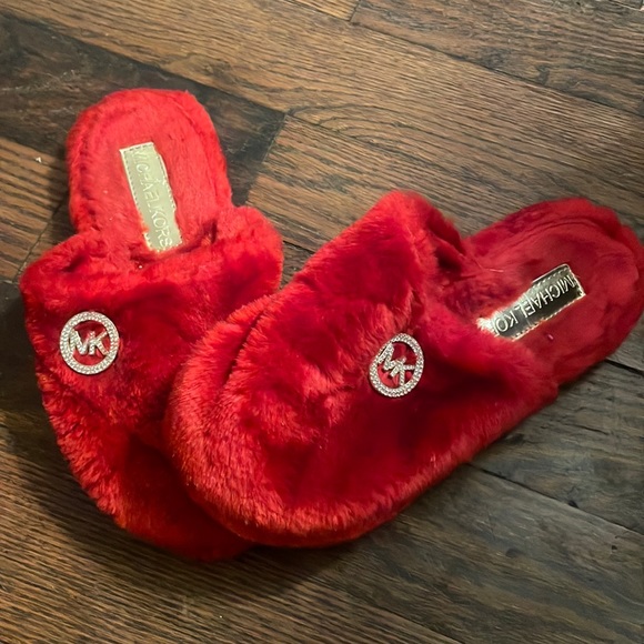 MICHAEL Michael Kors | Shoes | Michael Kors Size 65 Slippers | Poshmark